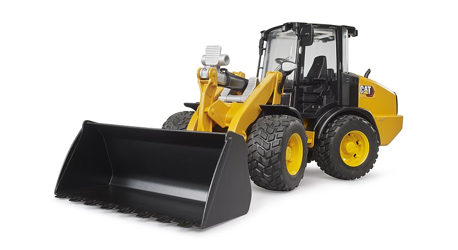 Bruder 02486 Cat® Wheel Loader – Klubhouse for Kids